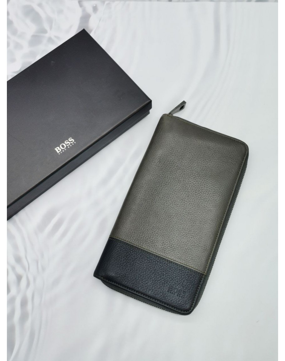 Hugo boss zip around wallet store